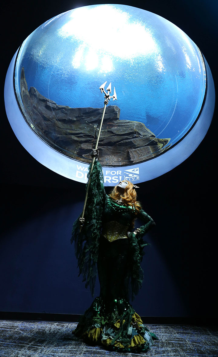 Legendary Cosplay at the Aquarium