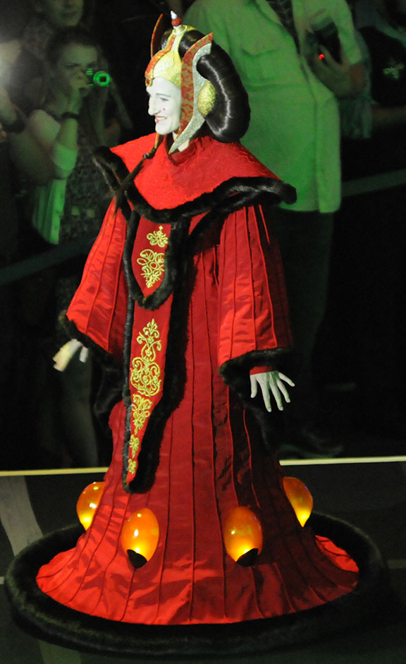 Legendary Cosplay at the Aquarium